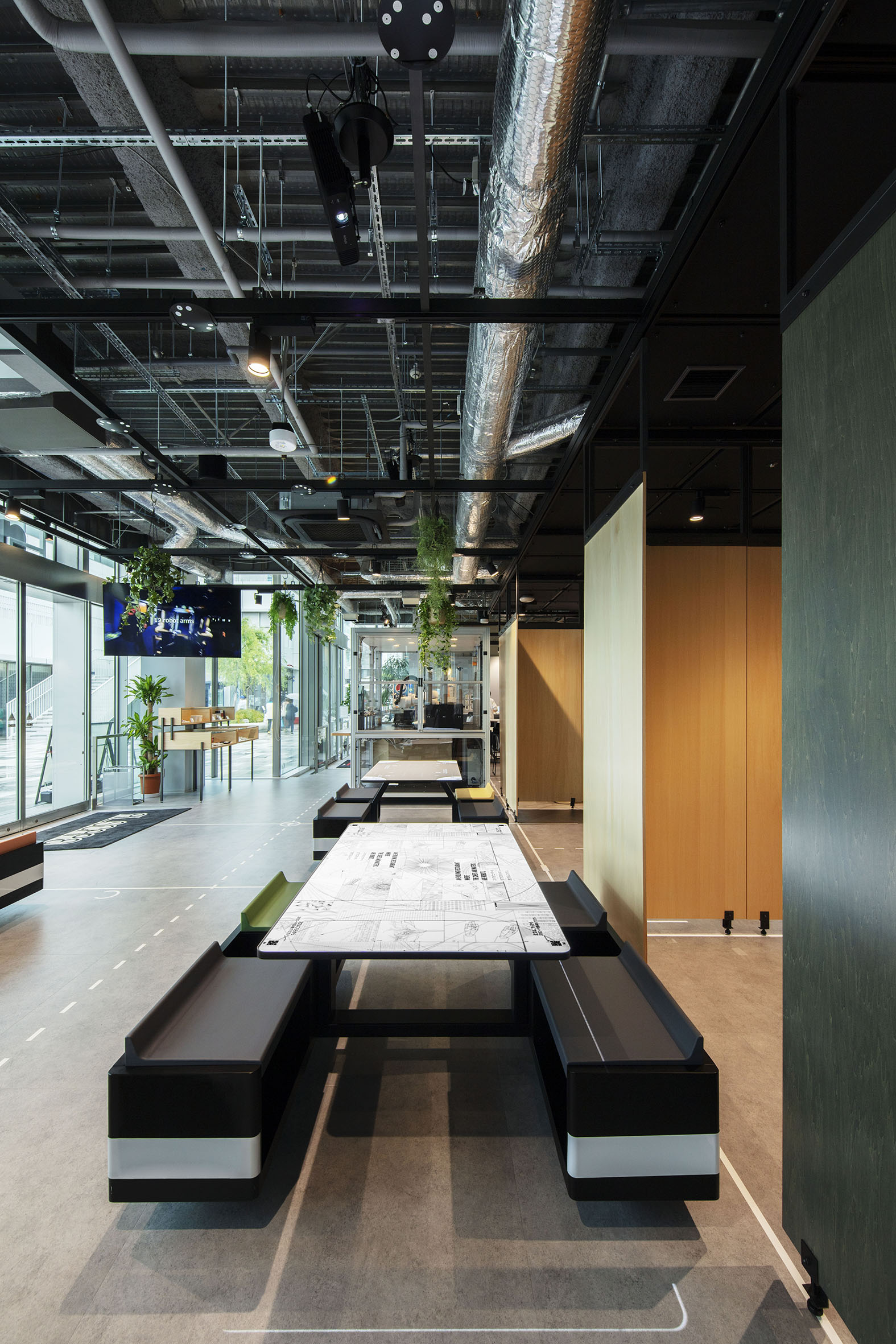 Future Lab HANEDA - spacecowboy